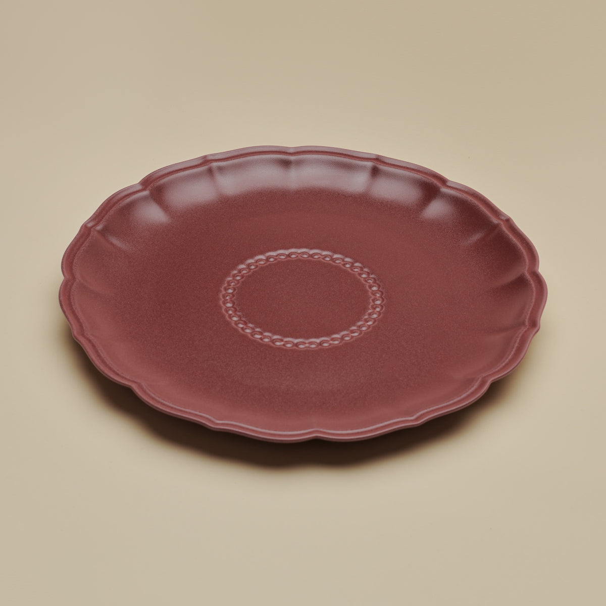 Yen Qin x Luzerne - 28cm Lotus Plate – Luzerne Singapore